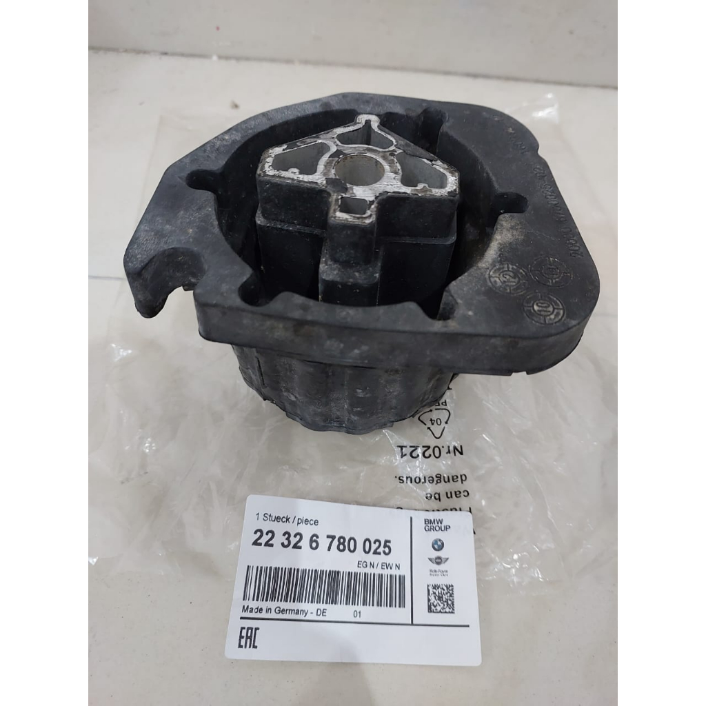 22326780025 22316864675 22326853095 GEARBOX MOUNTING BMW E70 E71 X5 X6 ...