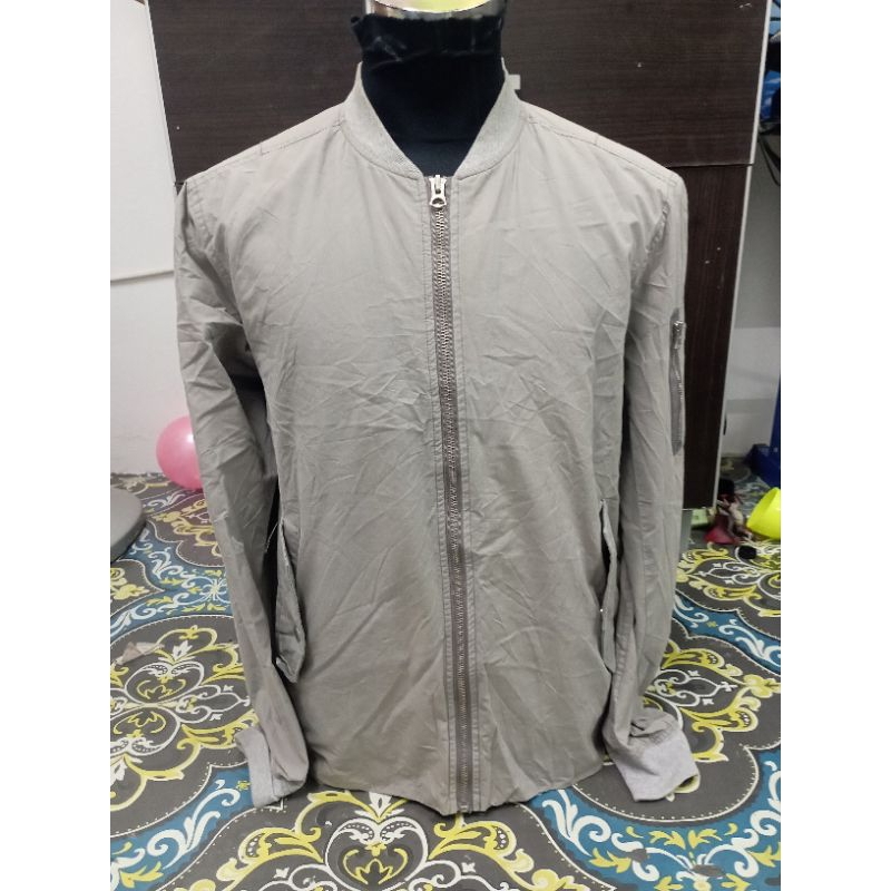 bomba jaket bundle terpakai | Shopee Malaysia