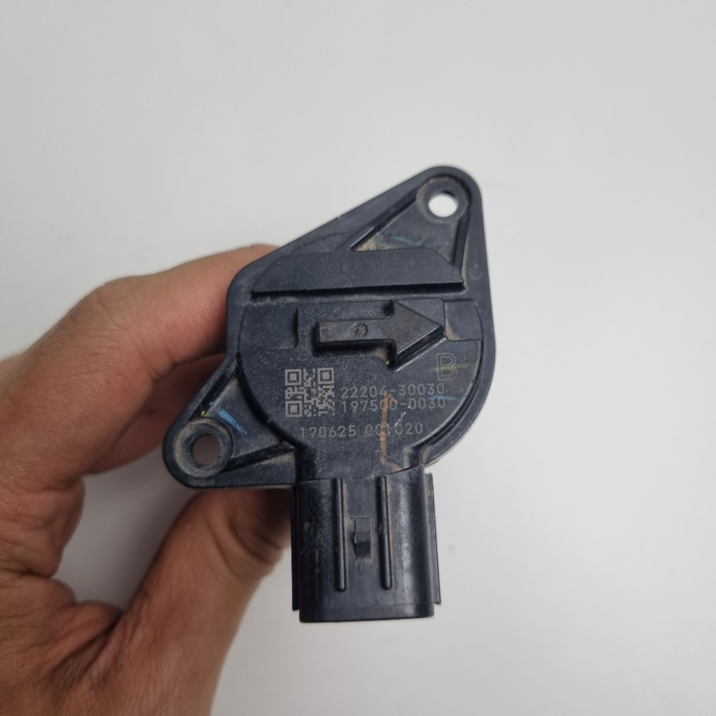 Toyota Hilux Revo GUN125 Mass Air Flow Sensor MAF 22204-30030 B ...