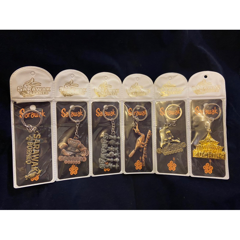 Kc04# Sarawak Key Chain Souvenir Gift Costume set Hornbill Rafflesia ...