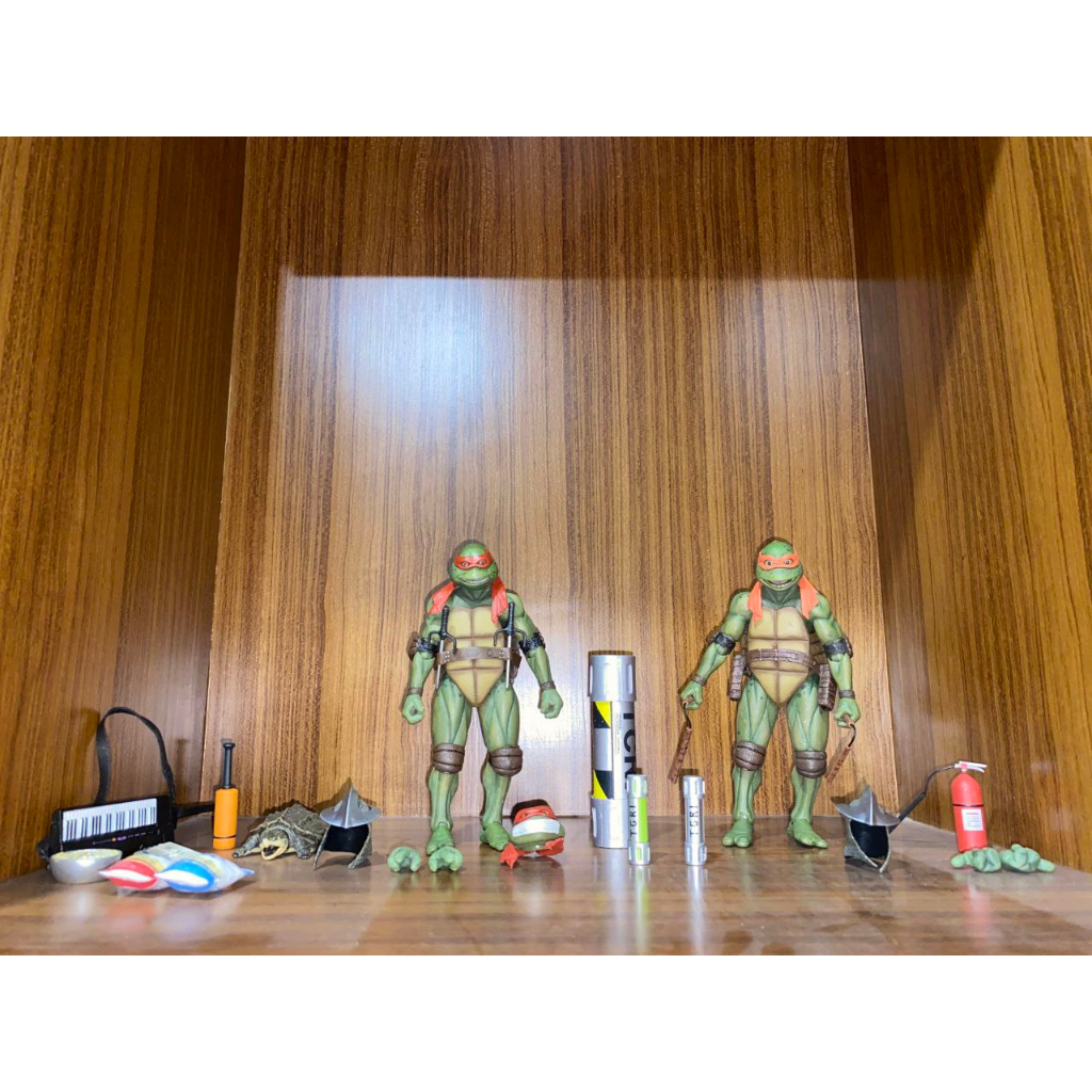 NECA • SOTO Raphael + Michael Angleo + Accessories • TMNT 2 Teenage ...