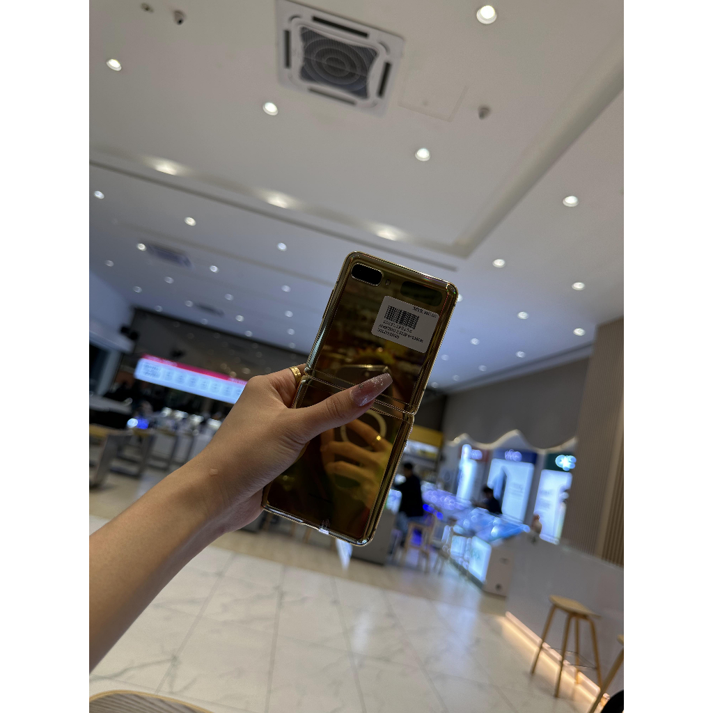 TRADE IN WELCOME - SAMSUNG ZFLIP 8+256GB | Shopee Malaysia