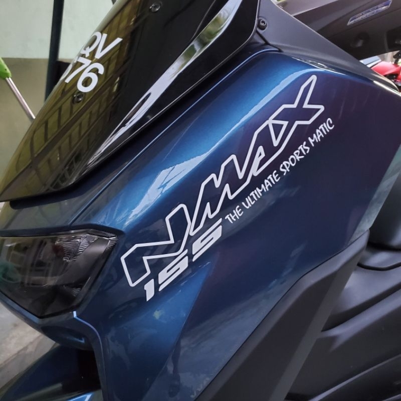 Sticker NMAX The Ultimate Sports Matic (sepasang kiri dan kanan ...