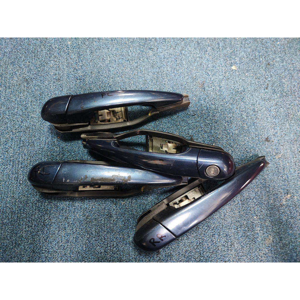BMW E46 Prefacelift Outside Door Handle Outer Complete Set | Shopee ...