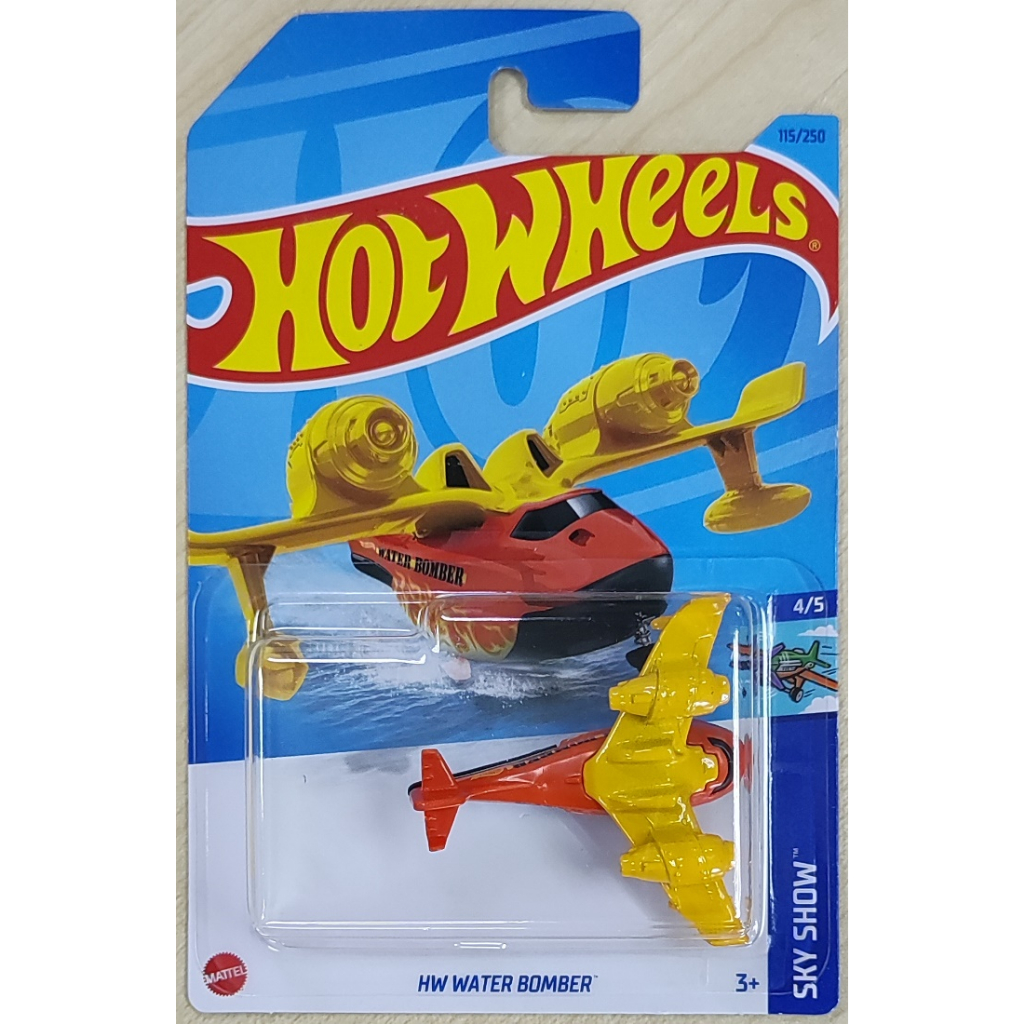 Hot Wheels Water Bomber [HW Fantasy Sky Show Rescue] | Shopee Malaysia
