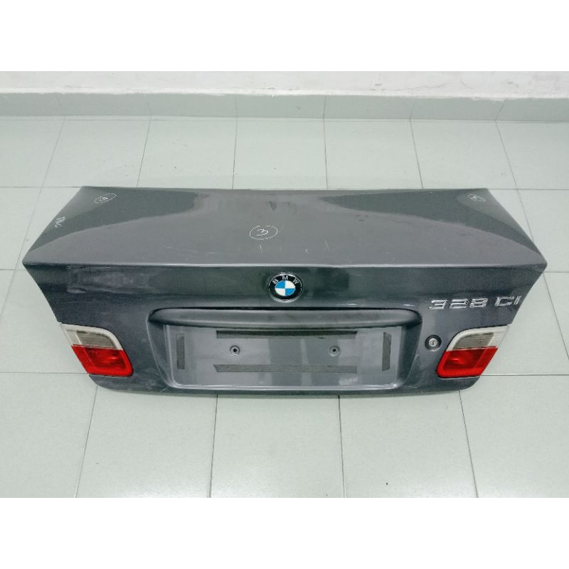 BMW E46 CI 2 Door Tail Lamp Socket Carrier Bulb Holder | Shopee Malaysia