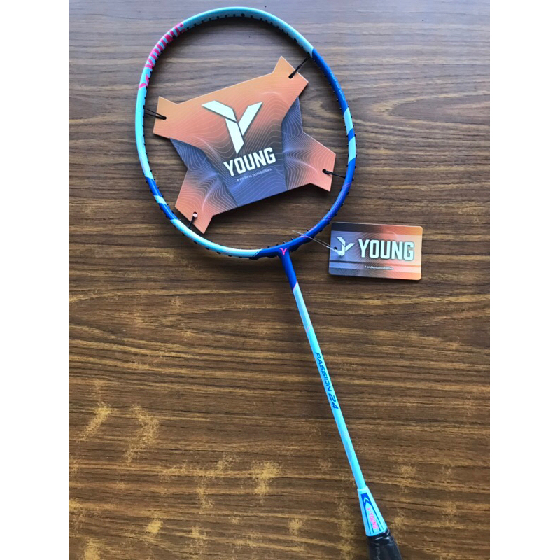 YOUNG RACQUET FREE FELET STRING& GRIP 🎁 | Shopee Malaysia