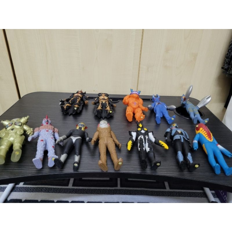 Ultraman kaiju monster sofubi original bandai spark doll 5.5 | Shopee ...