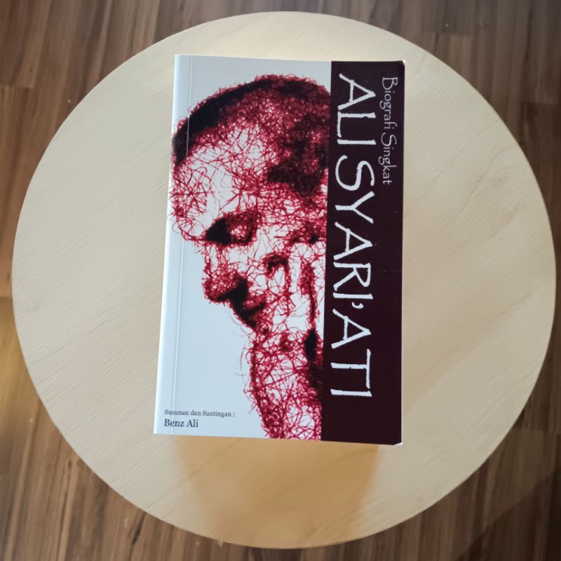 Biografi Singkat Ali Syariati | Shopee Malaysia