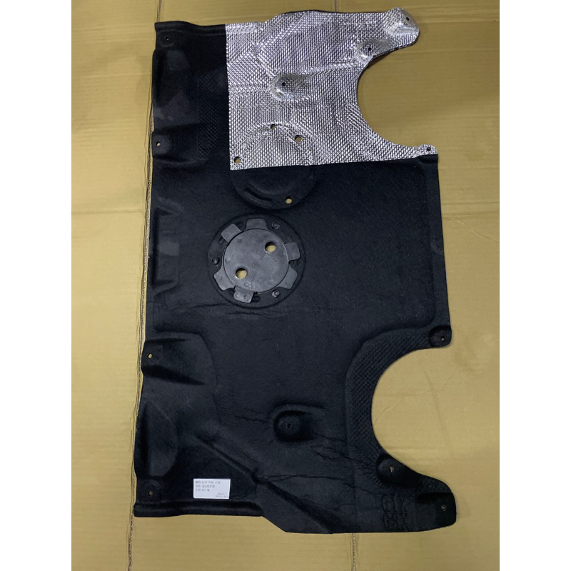 BMW G30 ENGINE LOWER COVER 51757340171 number4+5 | Shopee Malaysia