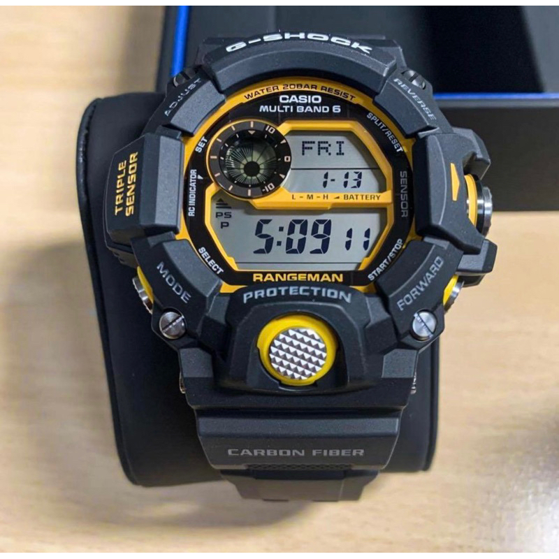 GW-9400YJ-1JF Japan Set MOG BOX Carbon fiber Emergency Yellow Accents ...