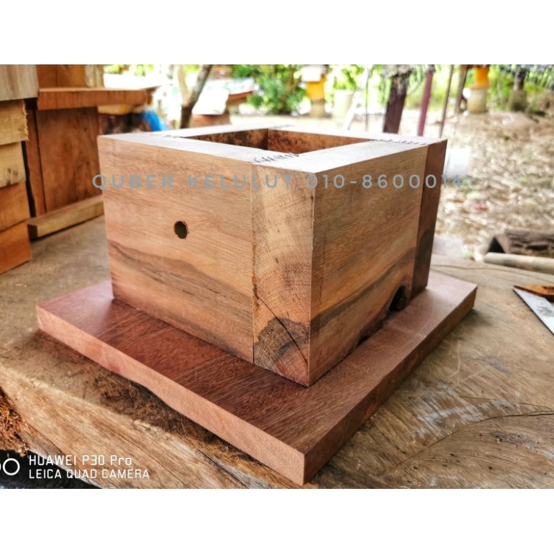 Haif kelulut itama tebal saiz 5x5x5 kayu seraya kitam tapak kayu ...