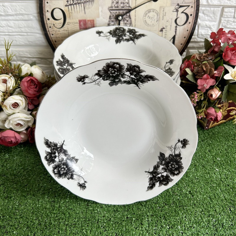 [Wahi Homeware] 1pc Pinggan Makan 9” Dalam Bunga Kekwa Hitam Vintage ...