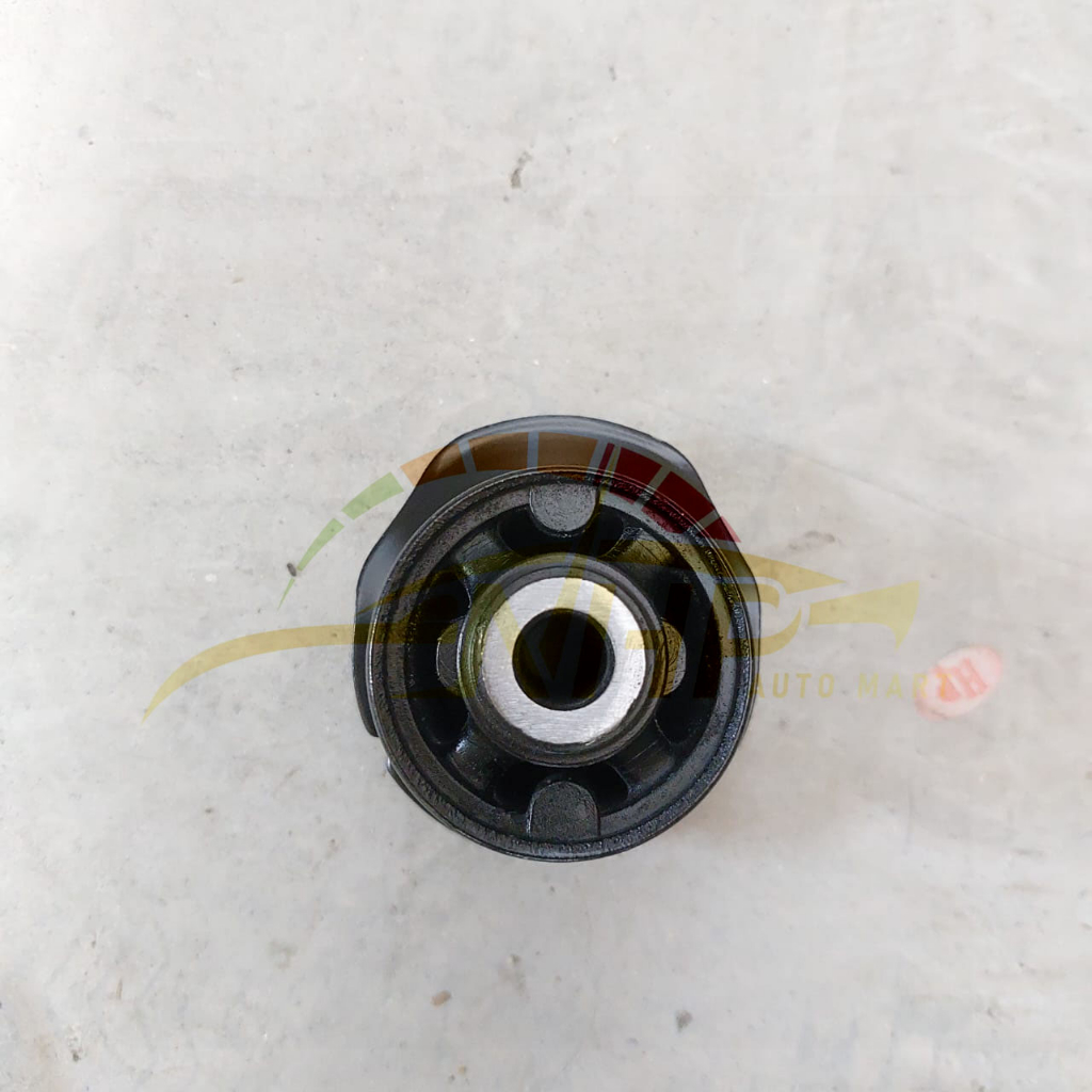 (STOCK CLEARANCE) OEM TOYOTA VIOS NCP42 REAR AXLE BUSH 48725-0D040 (1 ...