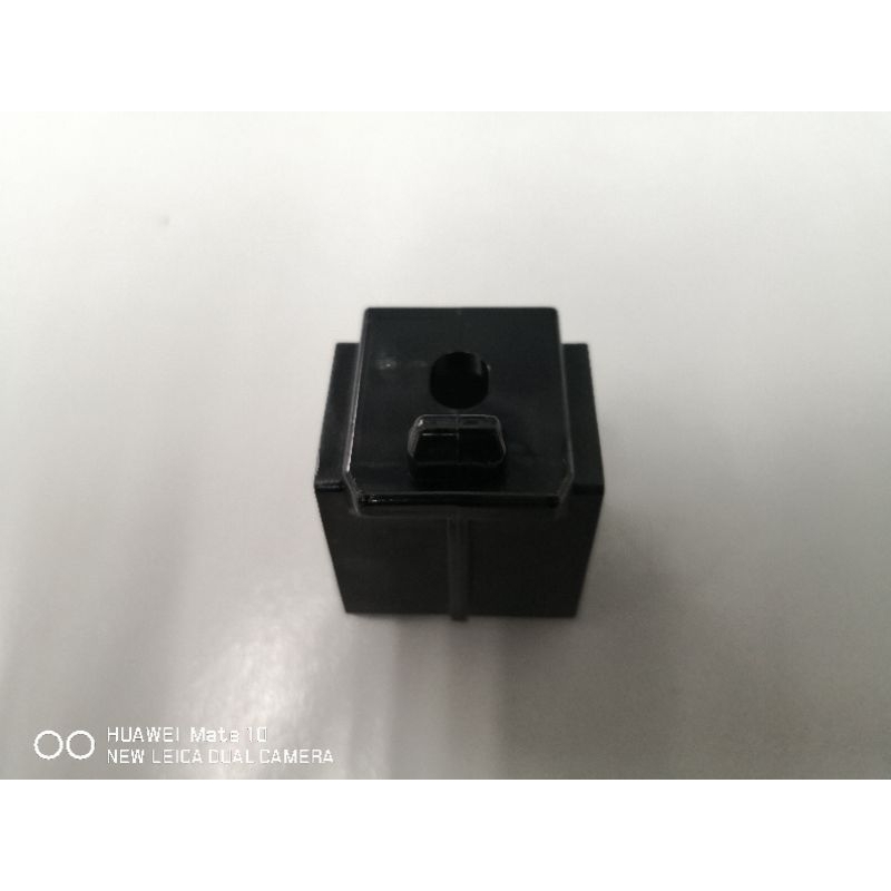 KIA HYUNDAI HEAD LAMP CLIP 92173-0U000 | Shopee Malaysia