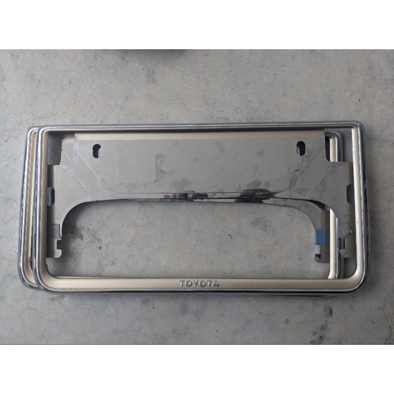 Frame Plate Toyota Gold | Shopee Malaysia