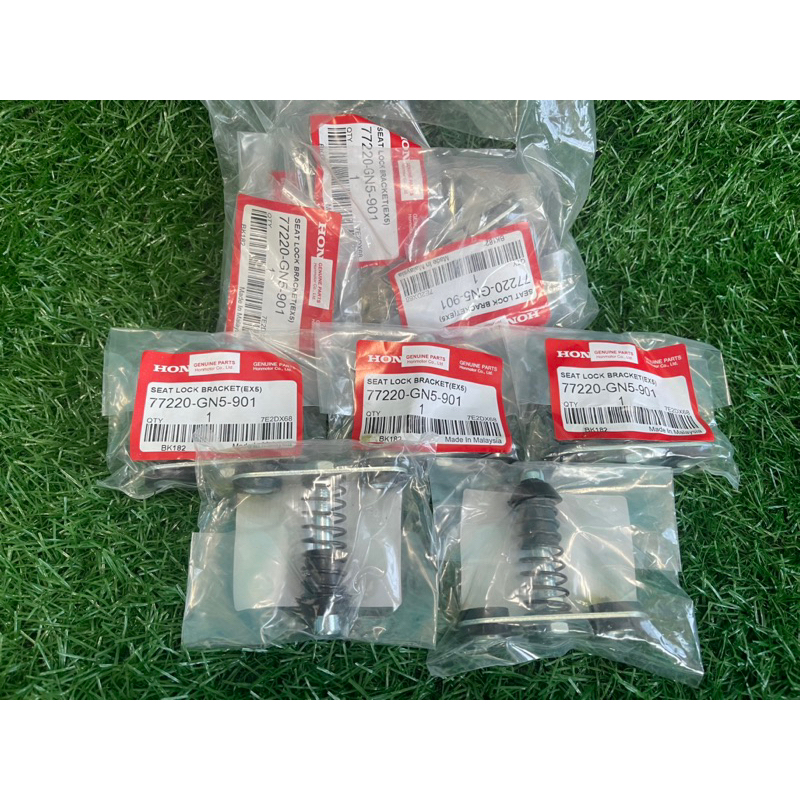 EX5 DREAM SEAT LOCK BRACKET TAPAK KUSYEN SPRING | Shopee Malaysia