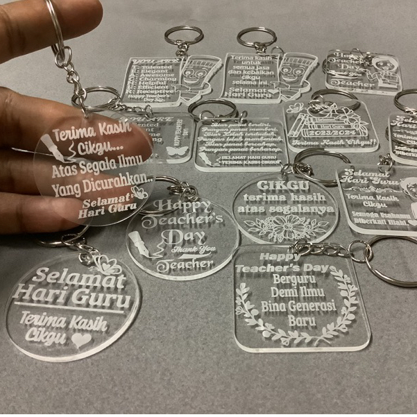 Keychain Teacher's Day / Hari Guru Cikgu Keychain Clear Acrylic Laser ...