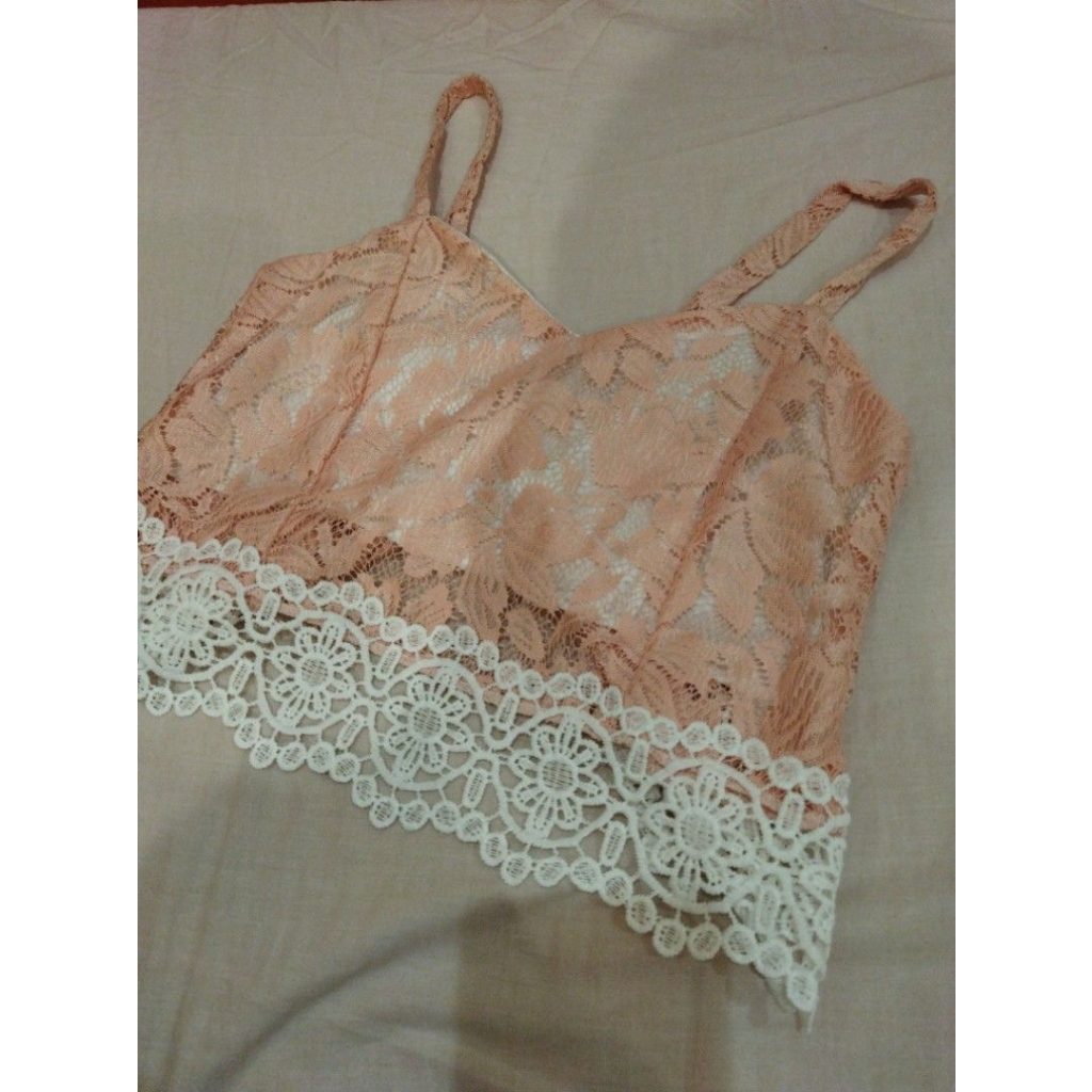 Preloved Lace Pretty top | Shopee Malaysia