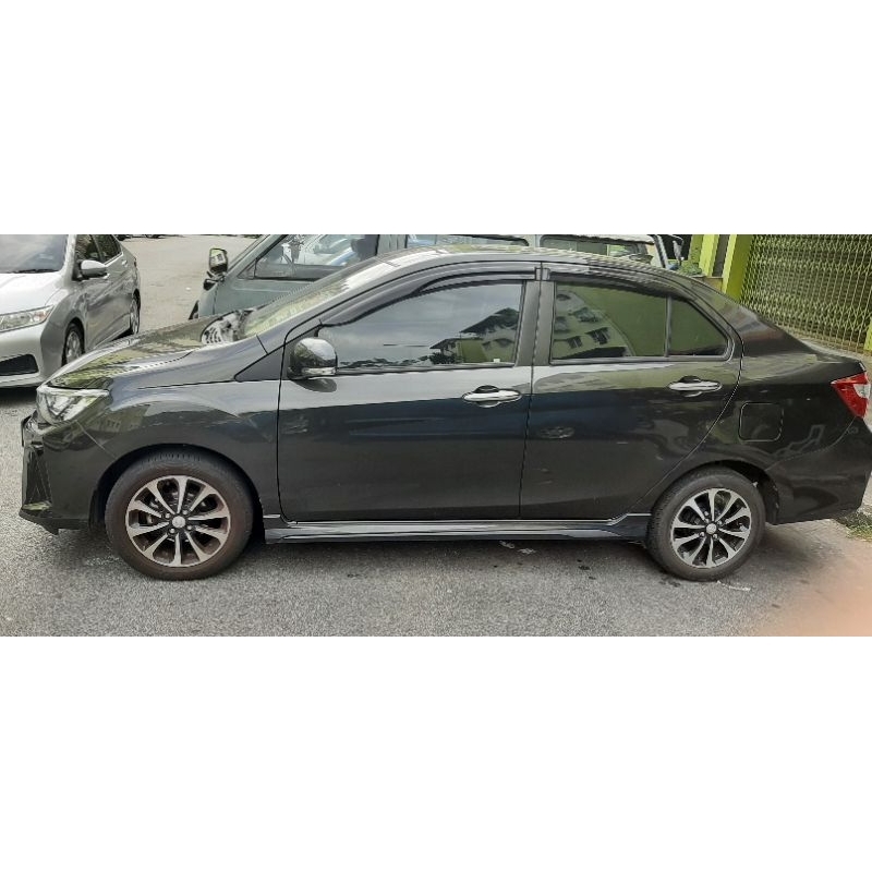Perodua Bezza/Axia Side Skirts. ORIGINAL Perodua, BARU dan siap CAT ...