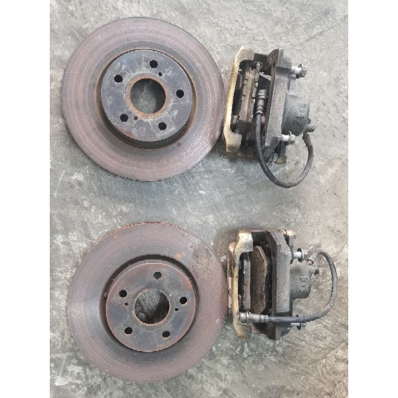 Lexus IS250 Front & Rear ORIGINAL Brake Caliper & Rotos & Pads (USED ...
