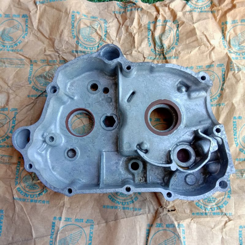 HONDA C102 /C105 50cc CRANKCASE ENGINE / CASING / COVER KULIT ENJIN ...
