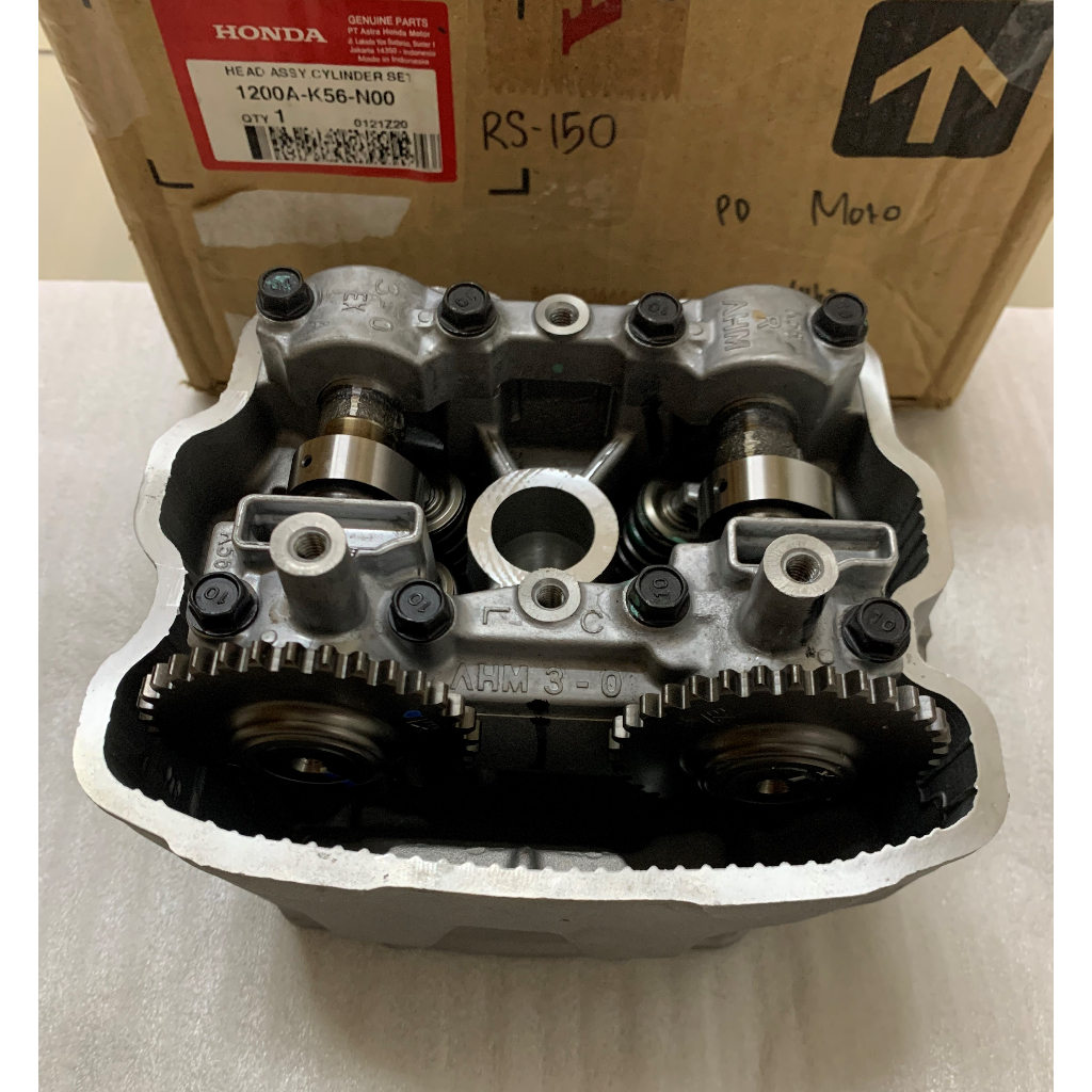 HONDA RS150 CYLINDER HEAD COMPLETE WITH CAMSHAFT ORIGINAL HONDA ...