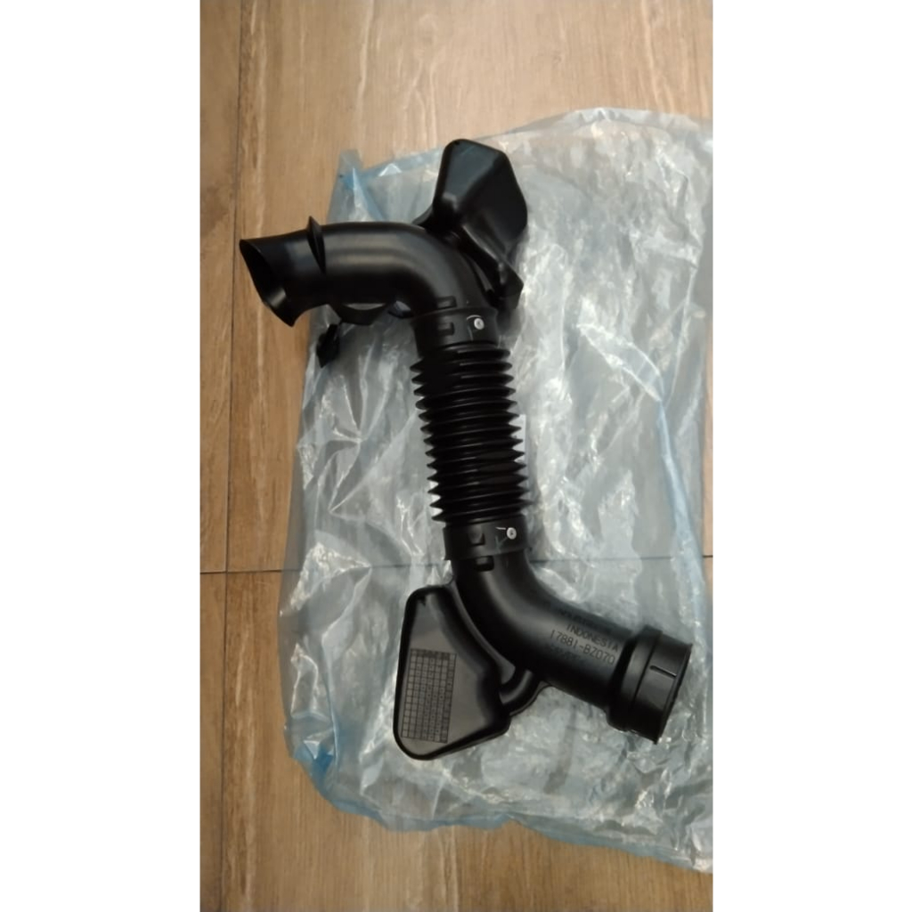 TOYOTA GENUINE AVANZA F601 F602 AIR CLEANER HOSE 17881-BZ070 AIR HOSE ...