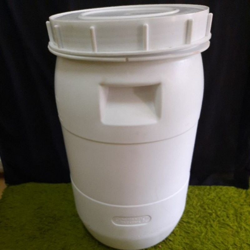 Tong 40 liter Putih (used) | Shopee Malaysia