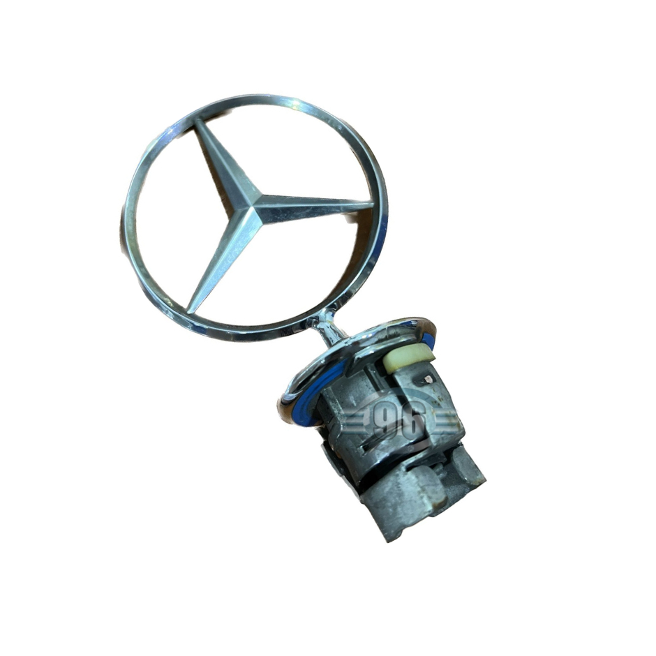 MERCEDES BENZ FRONT LOGO (USED ORIGINAL) | Shopee Malaysia