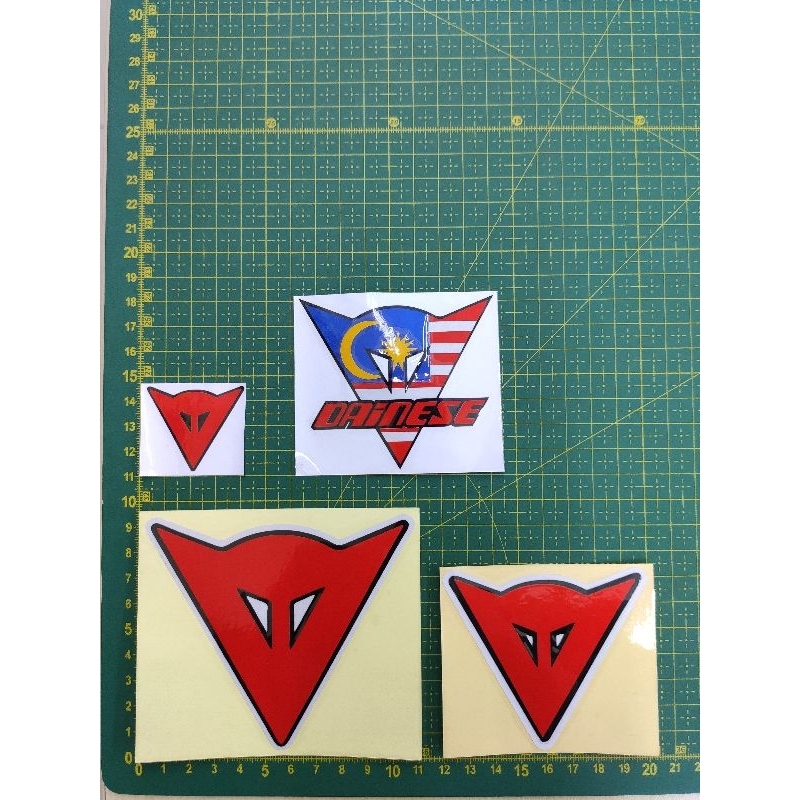Sticker dainesee stiker motor tampal body pantul cahaya | Shopee Malaysia