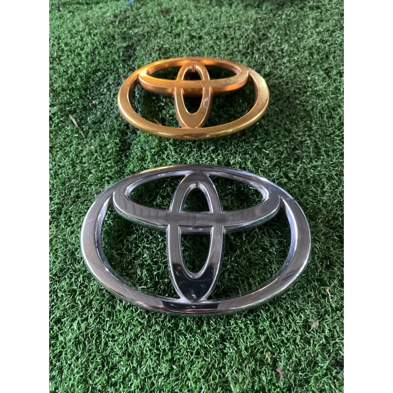 Toyota Emblem Original Japan | Shopee Malaysia