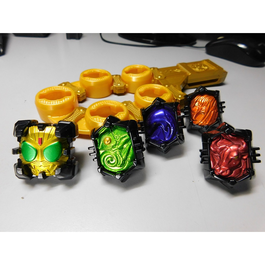 Kamen Rider Beast - DX Wizard Ring Holder ( Include Beast Ring * 5 pcs ...