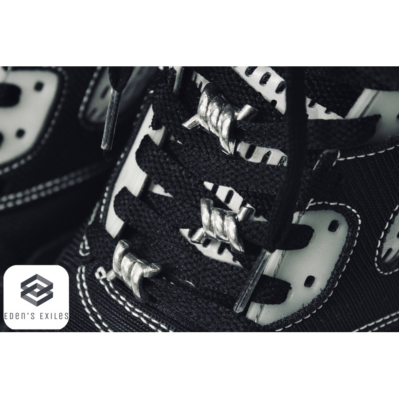 👟 Sneaker Shoes Accessories Dubrae (Silver Barbwire) Shoelaces Buckle ...