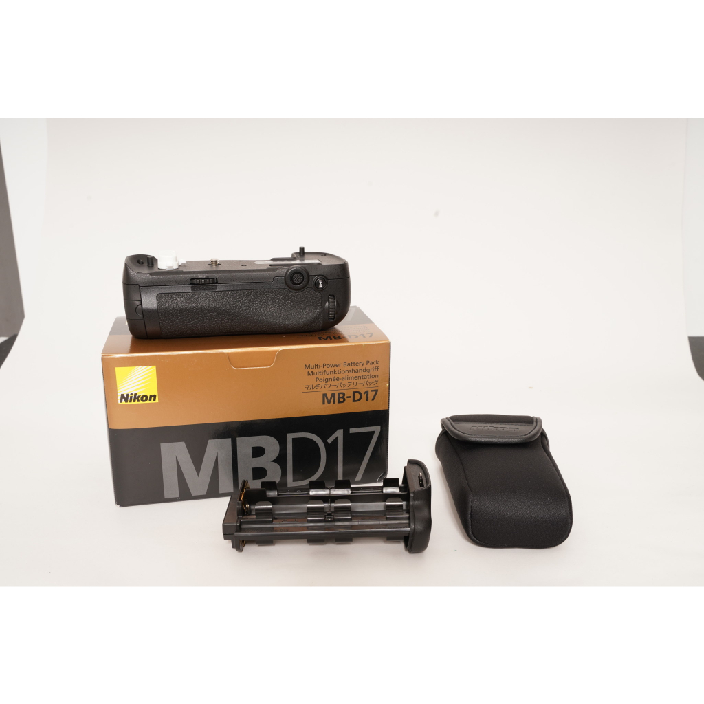 Nikon MB-D17 Multi Power Battery Pack for D500 | Shopee Malaysia