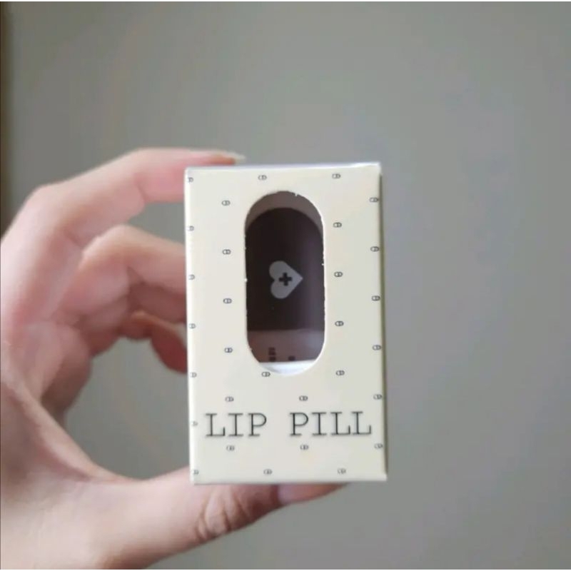 ORIGINAL HQ‼️ LIP PILL SERUM (MOISTURIZE AND PLUMP) | Shopee Malaysia