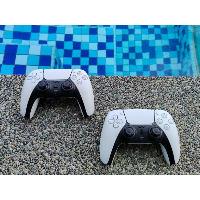 PS5 Original Sony DualSense Wiseless PS5 Controller [White] | Shopee ...