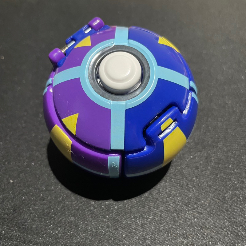 Pokemon Moncolle Pokederuze (Beast Ball) | Shopee Malaysia