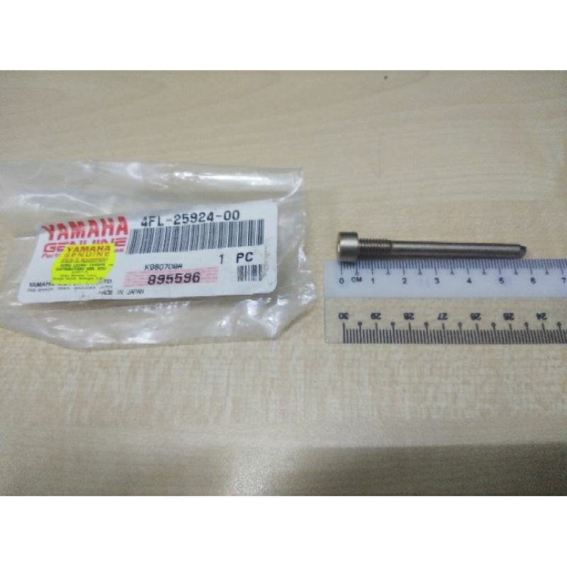 Screw Caliiper BELAKANG (DALAM CALIPER IKAT DISC PAD) TZM NOS Original ...