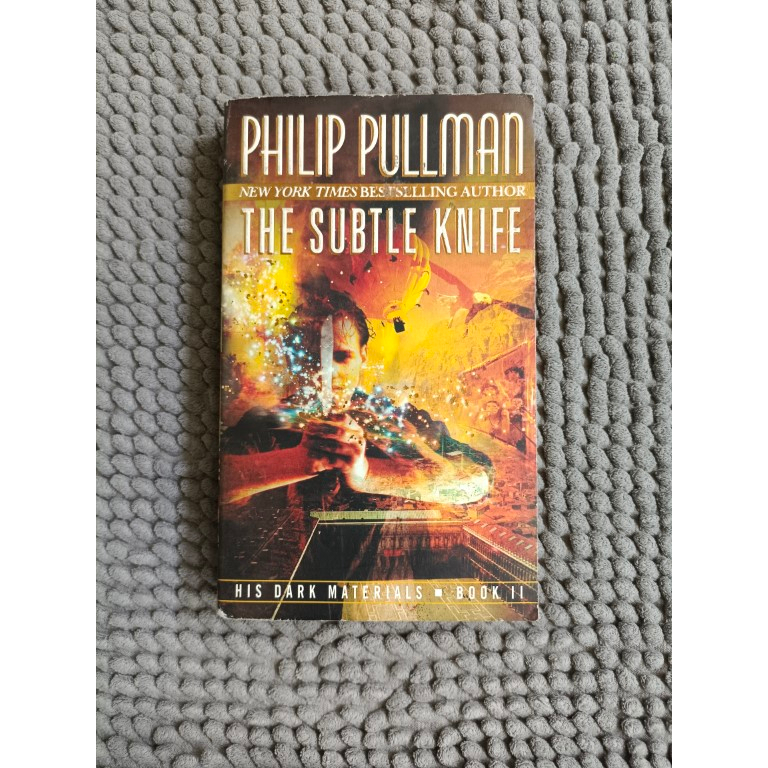 The Subtle Knife (His Dark Materials #2) by Philip Pullman [Preloved ...