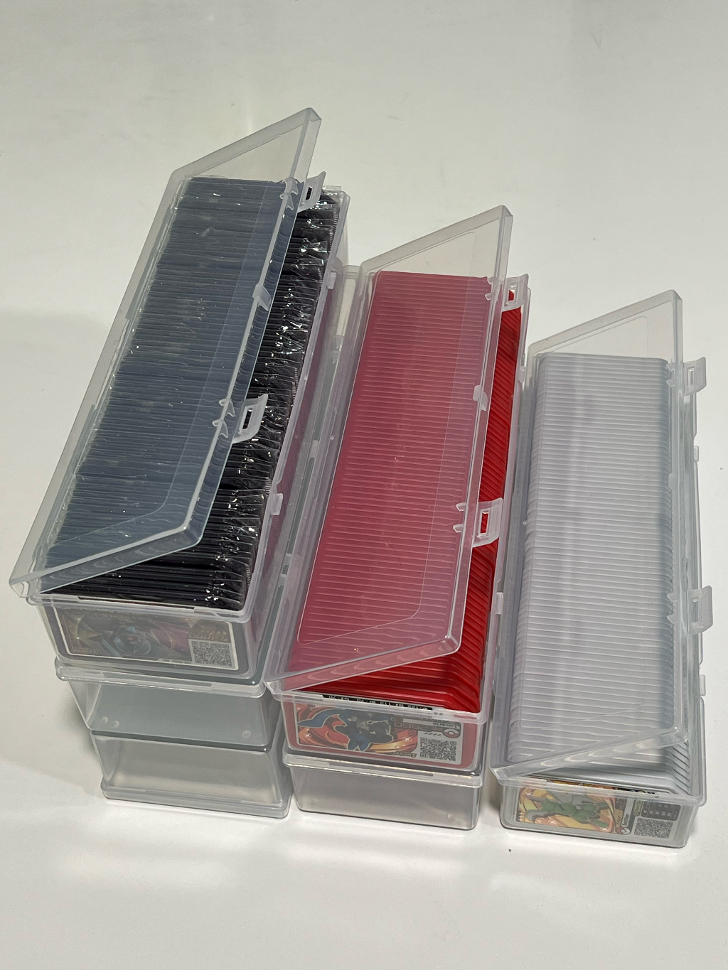 pokemon gaole storage box One can hold 75 cards. | Shopee Malaysia