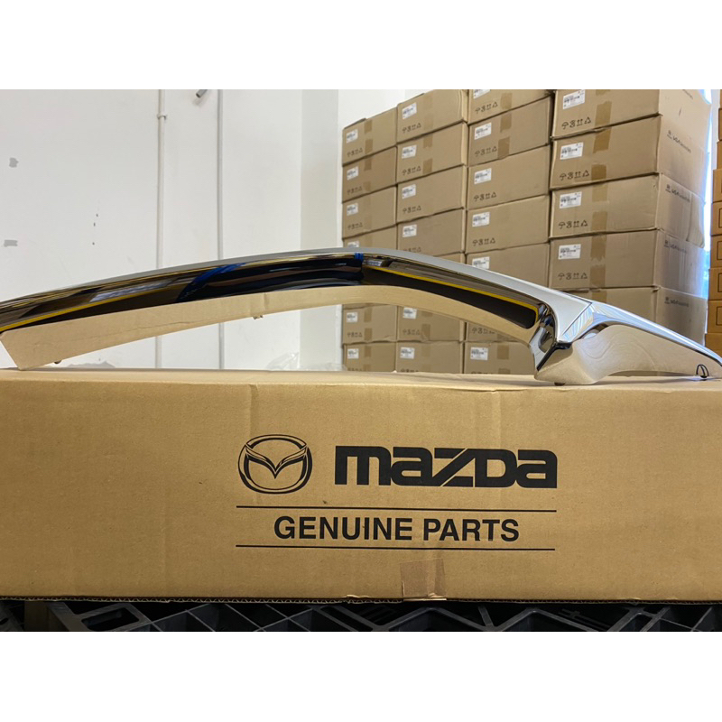 100% GENUINE (MAZDA) MAZDA CX5 FRONT (RH) MOLDING>>KB8A 50 7J1B ...