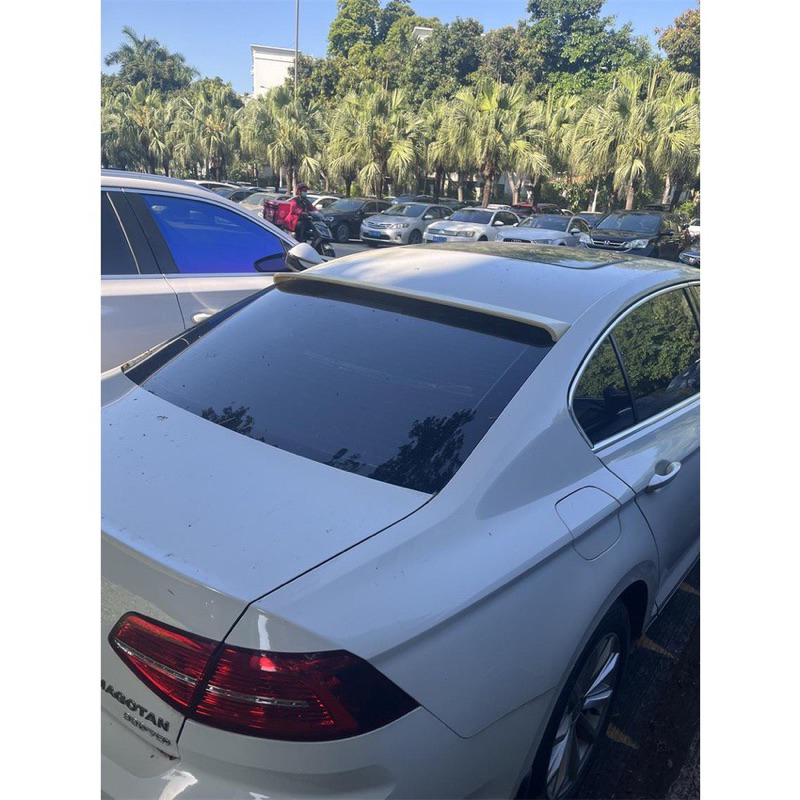 Volkswagen Passat B8 B8.5 rear boot trunk roof top glass spoiler lip ...