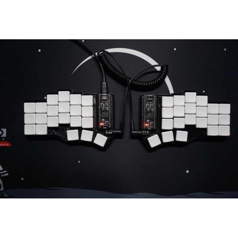 Piantor Split Ergonomic Keyboard 40% 42 Keys small keyboards qmk via ...