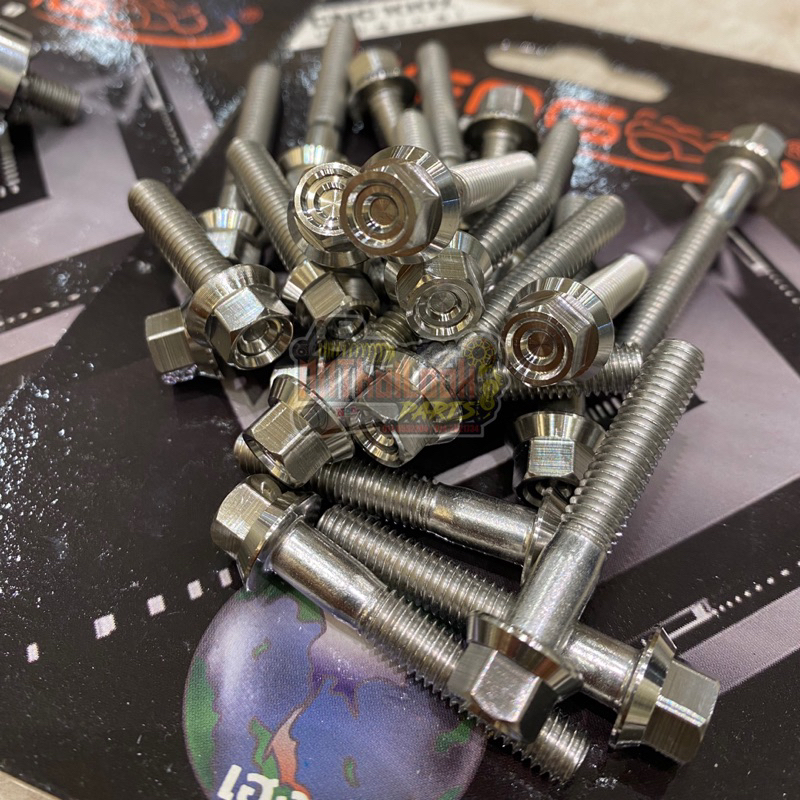 Screw Casing CNC Wave 125 S,R&X 🇹🇭 | Shopee Malaysia