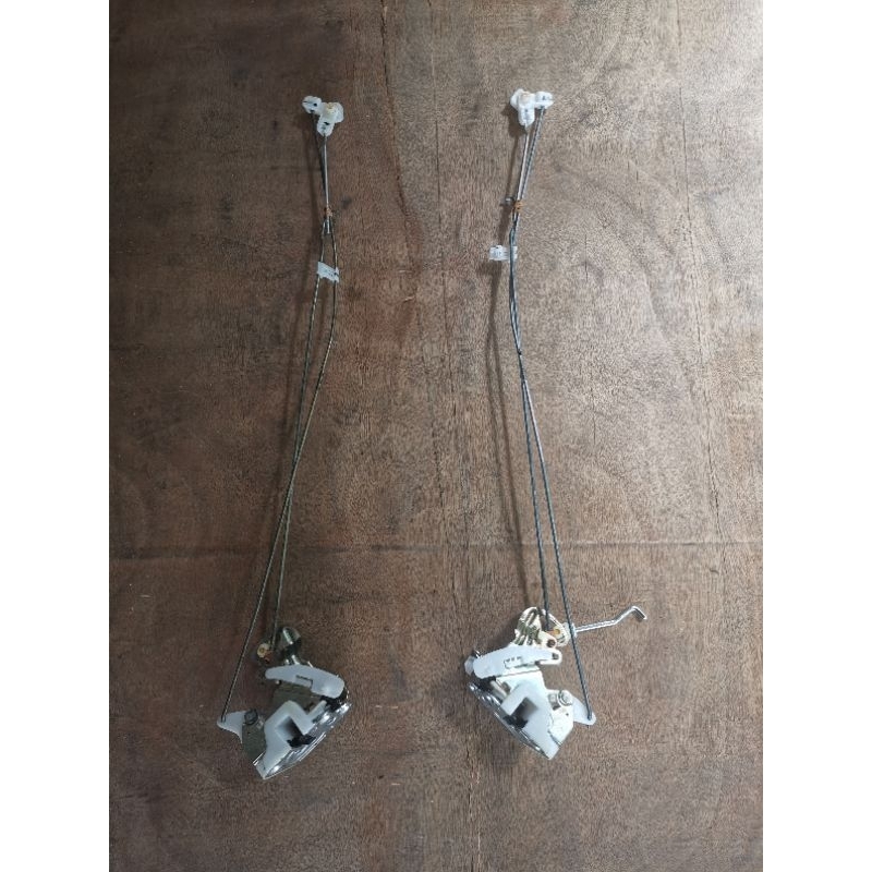 Proton Wira Rear Door Inner Lock w/Rod OEM | Shopee Malaysia