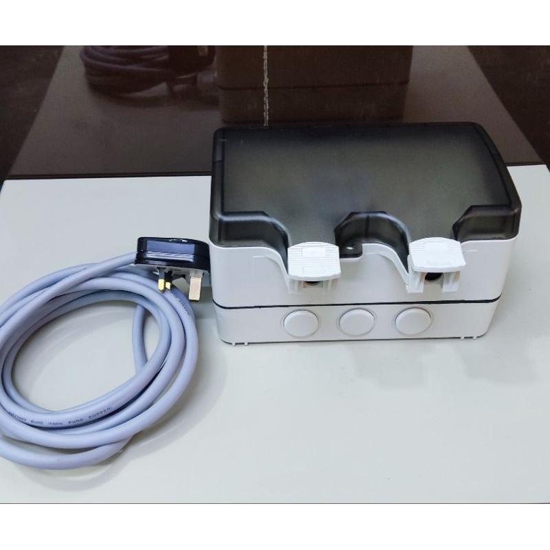 EPS ELCB PLUG WITH WEATHERPROOF ENCLOSURE & UNIVERSAL SOCKET & 5 METER ...