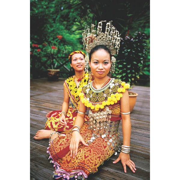 Sarawak Local Baju Traditional Kaum Iban Gawai Festival Perayaan Sugu sidan set | Shopee Malaysia