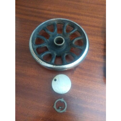 SINGER 15NL SEWING MACHINE HAND WHEEL SET ( Fastener dan Skru Included ...