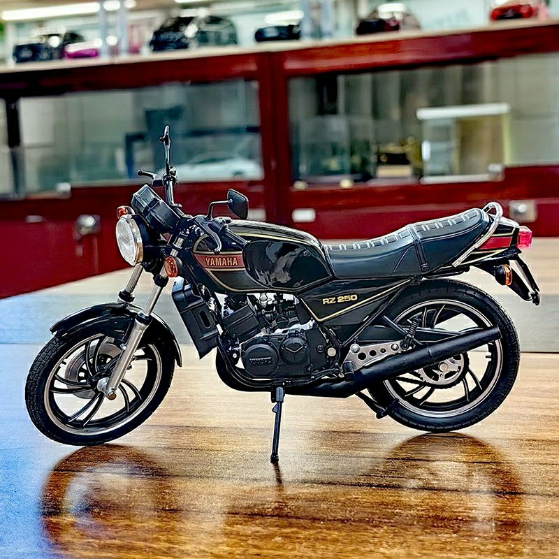 Yamaha RZ250 Motor bike 1/12 Aoshima Diecast display model | Shopee Malaysia